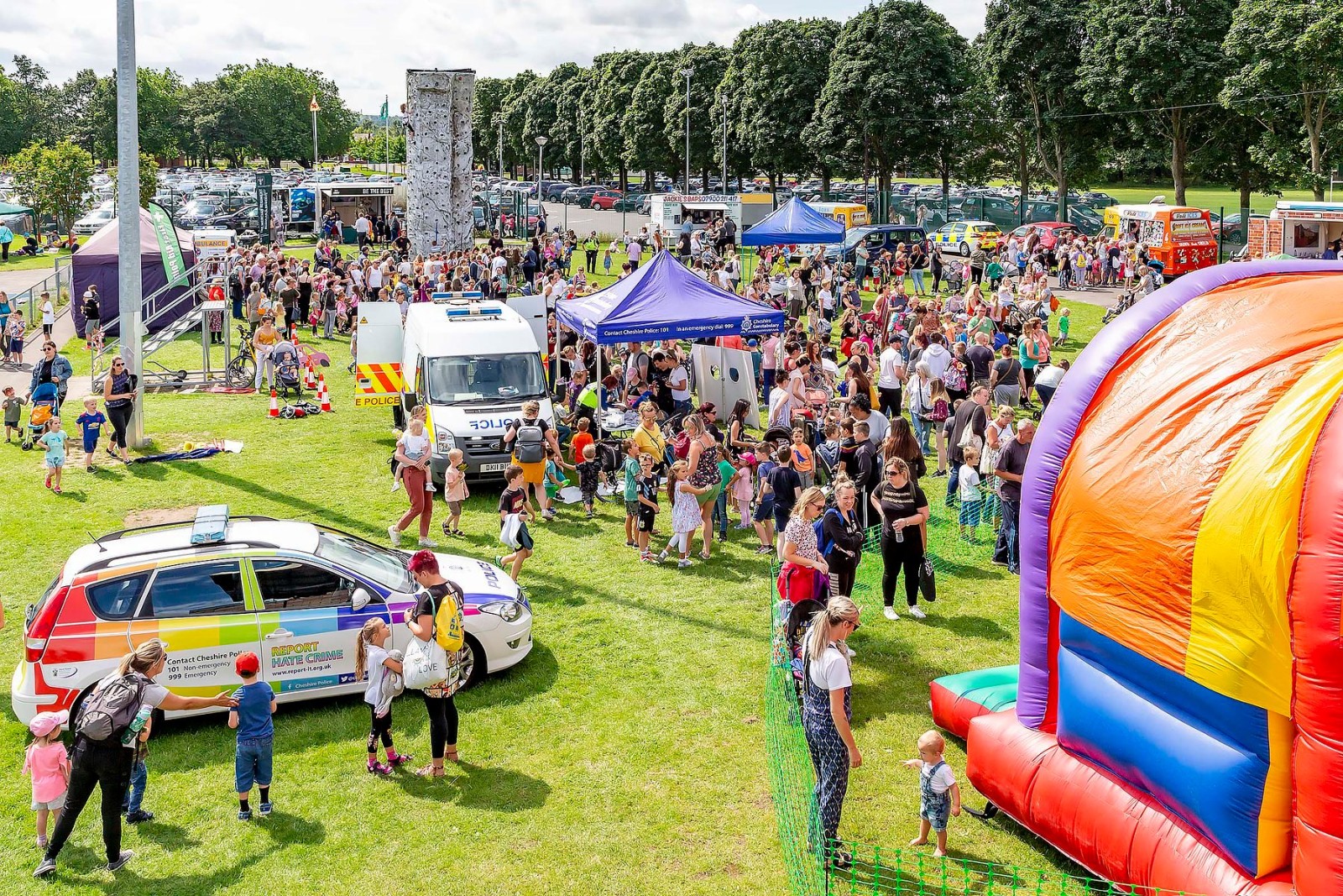 Warrington VPX-for families on UC with Warrington Borough Council · Eequ