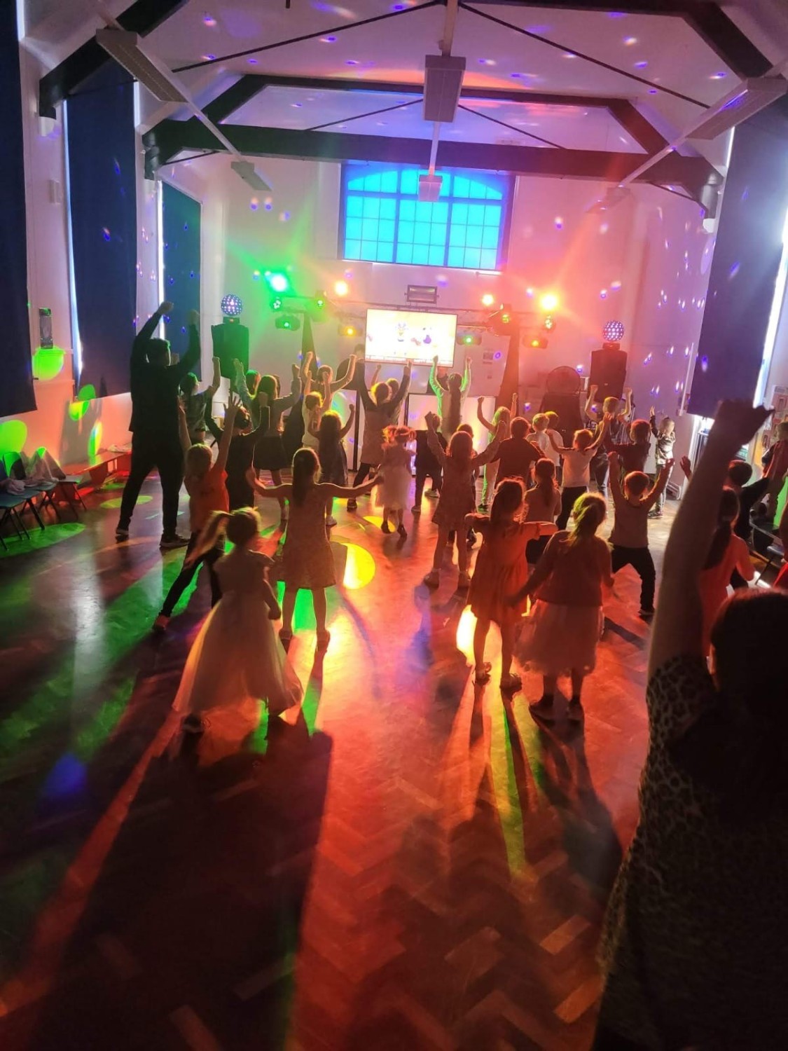 Grade A Sports · Eequ