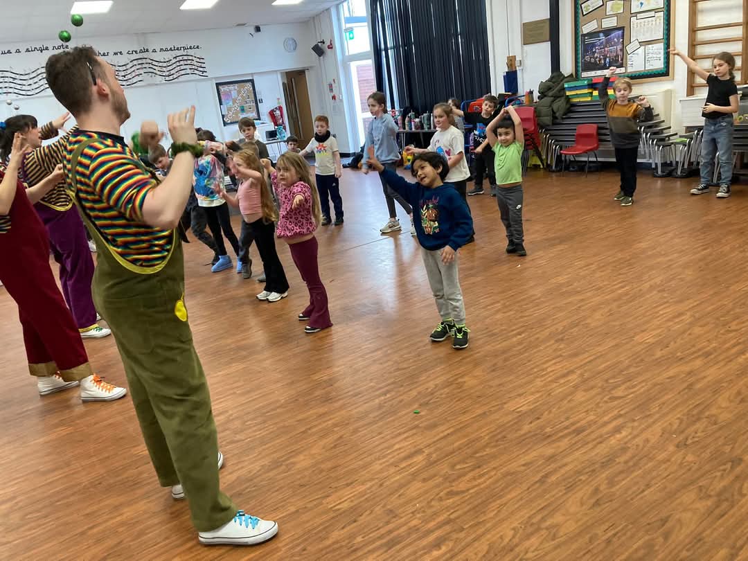 Little Saplings Holiday Club - HAF Place with Little Saplings · Eequ