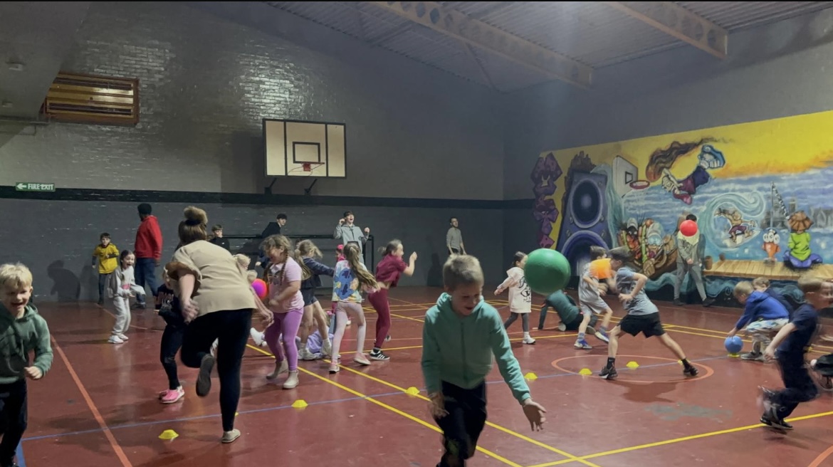 The Shewsy Easter Holiday Play Scheme with Shrewsbury House or The ...