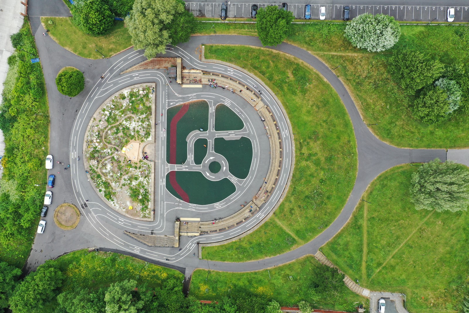 Peloton Mini Roads - Summer HAF with Peloton Liverpool · Eequ