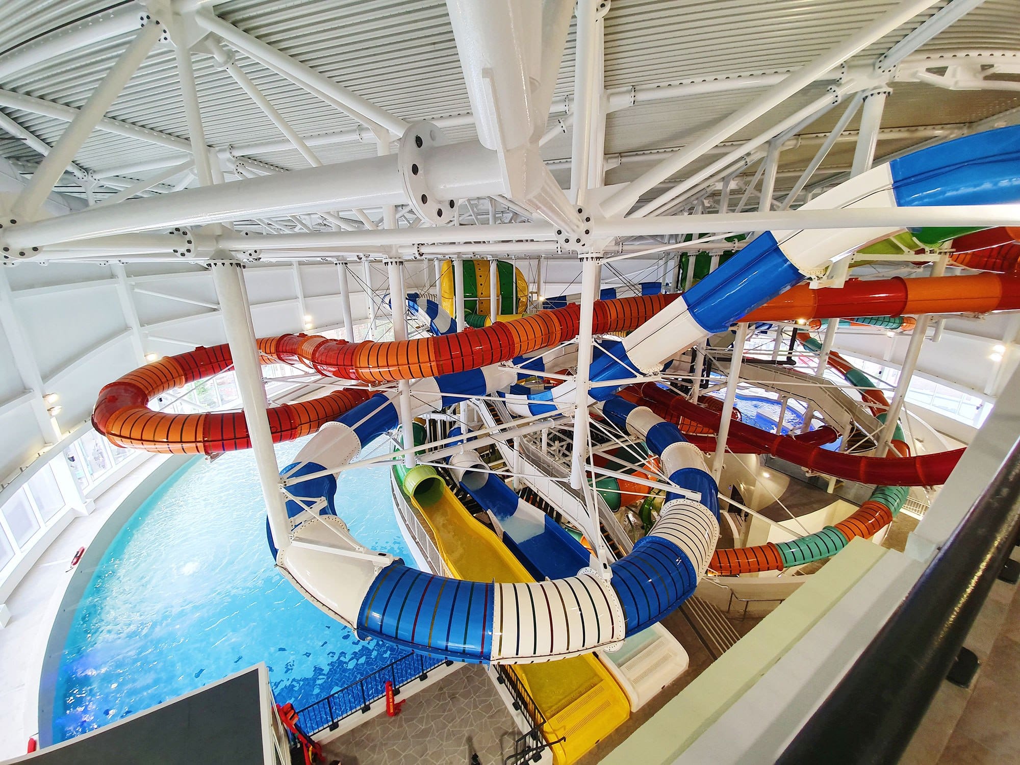 Cube Youth: Swimming at The Wave, Coventry with Cube Youth · Eequ